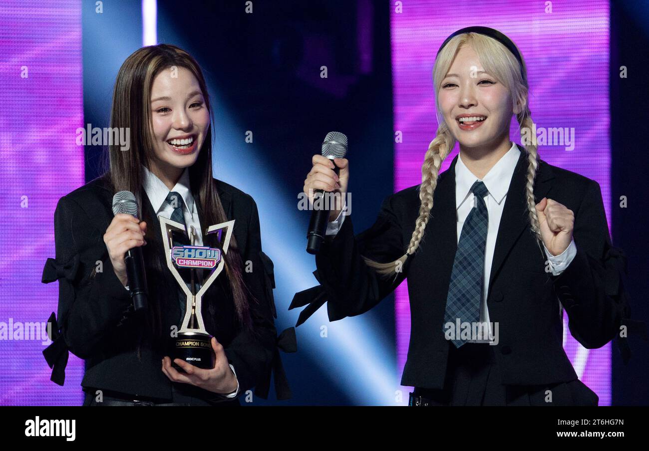 Goyang, South Korea. 8th Nov, 2023. Japanese Mako, Mayuka, Maya, Riku ...