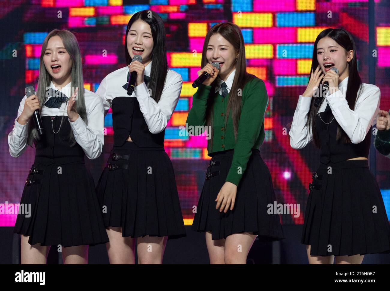 Goyang, South Korea. 8th Nov, 2023. Japanese Mako, Mayuka, Maya, Riku, Rio, Nina, Ayaka, Rima ...