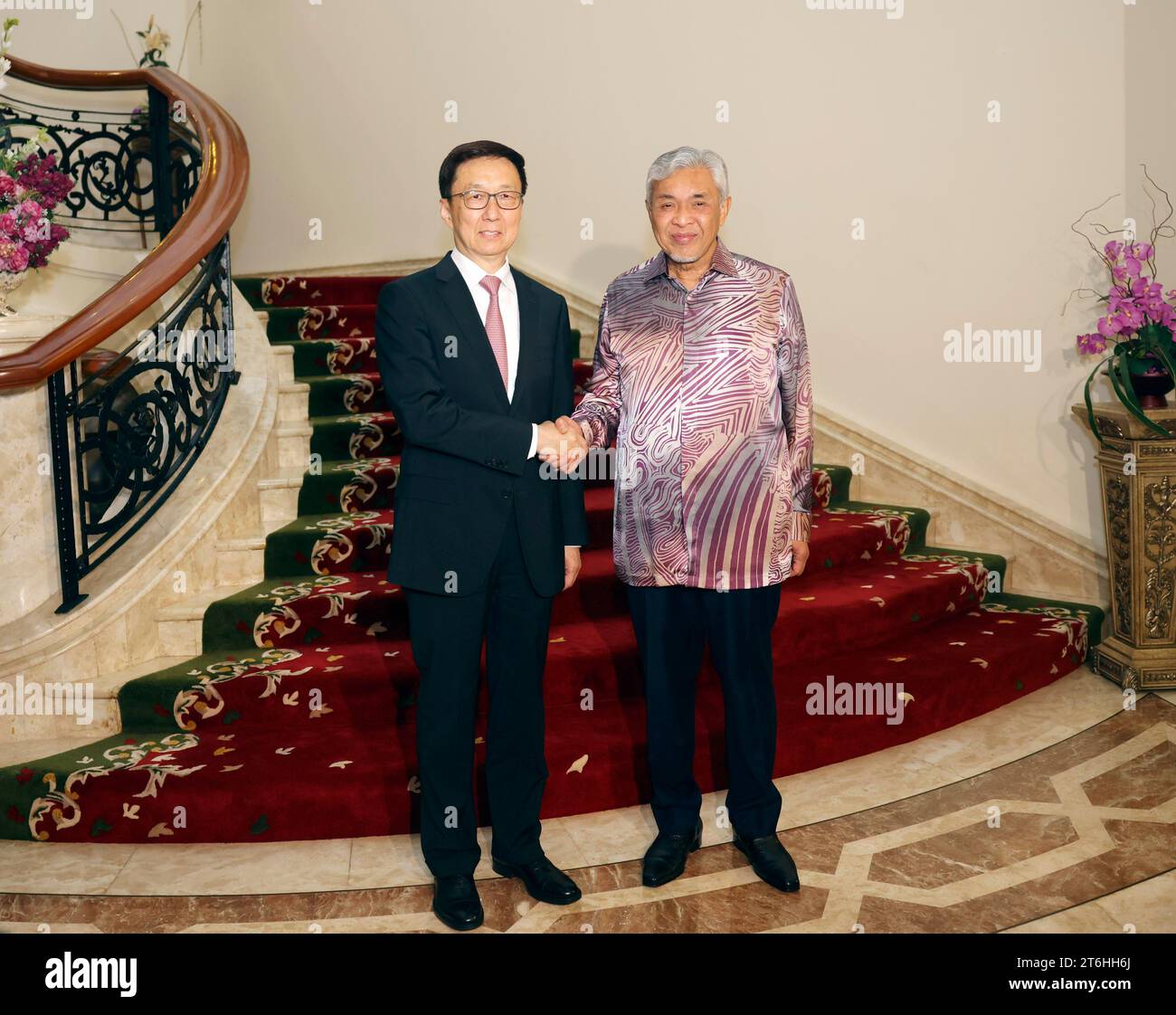 Putrajaya, Malaysia. 9th Nov, 2023. Chinese Vice President Han Zheng ...