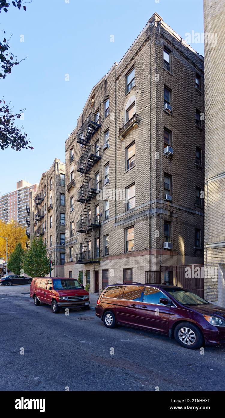 96 Wadsworth Terrace, an Emery Roth-designed two-wing apartment ...