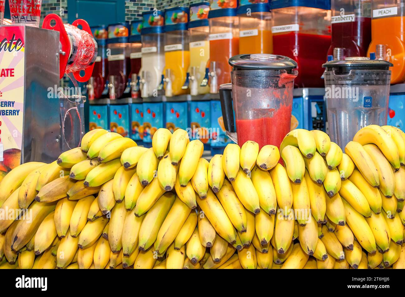 Juice bar counter Stock Photo - Alamy