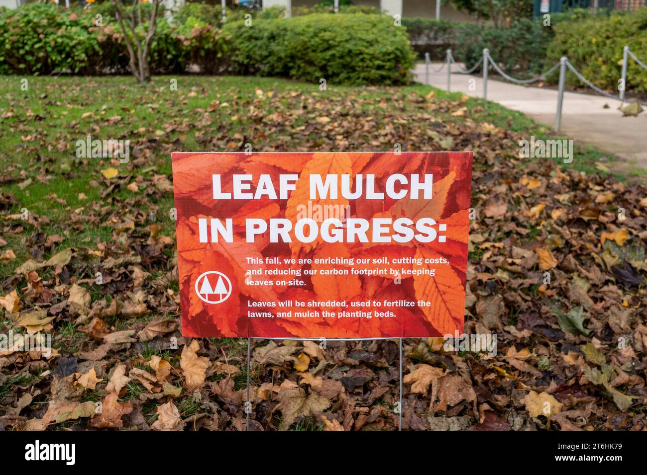 Environmental mulch mulching hi-res stock photography and images - Alamy