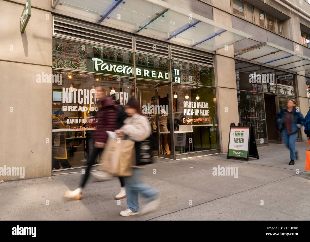 Panera bread opening hi-res stock photography and images - Alamy