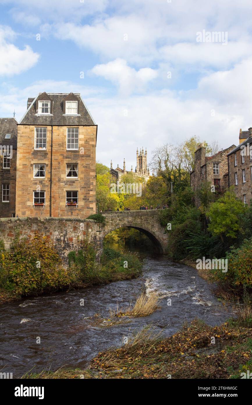Edinburgh: the Water of Leith runs under Bells Brae bridge in Dean ...