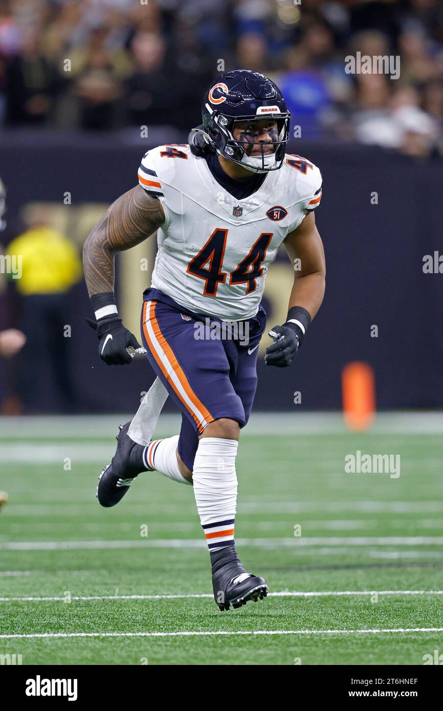 Chicago Bears linebacker Noah Sewell (44) during an NFL football game ...