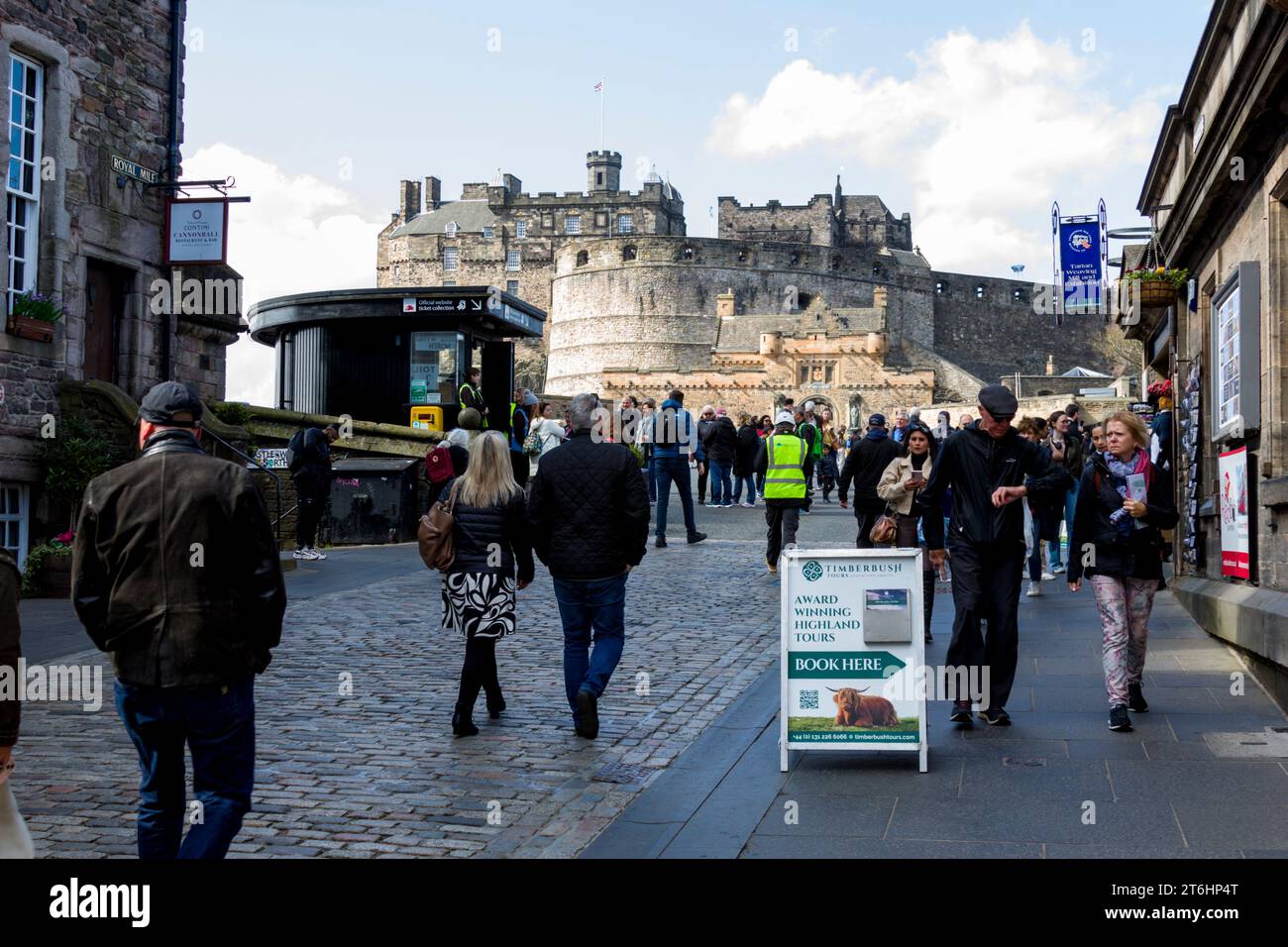 Edinburgh, Scotland, UK. 19th April, 2023. UK. Edinburgh Castle, The ...