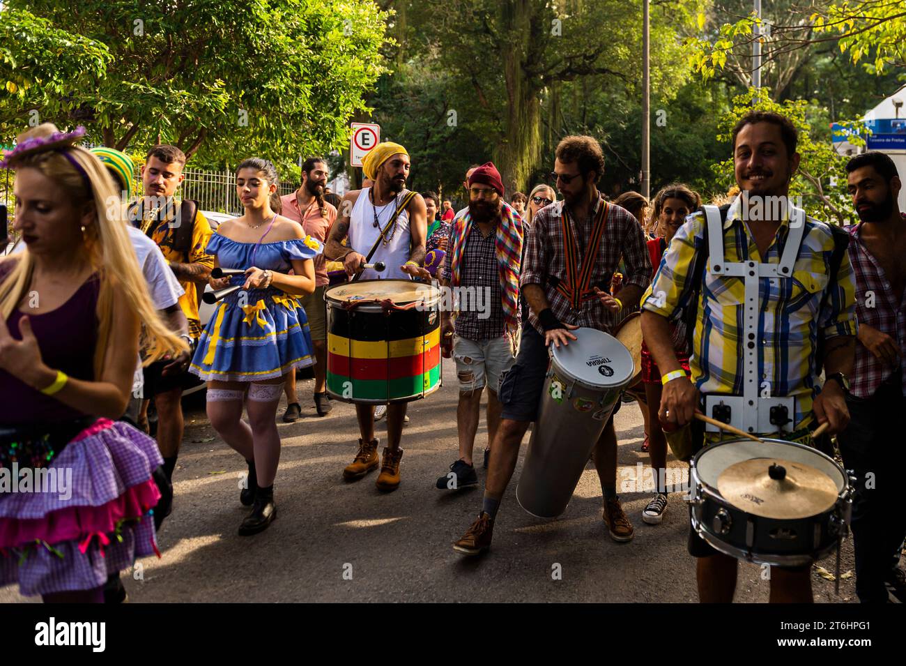 Samba brazil hi-res stock photography and images - Alamy