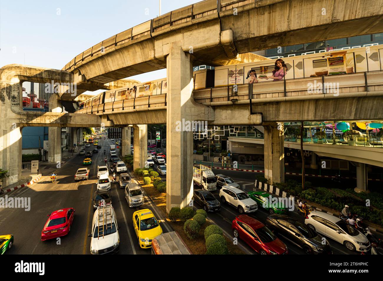 View daily bangkok hi-res stock photography and images - Alamy