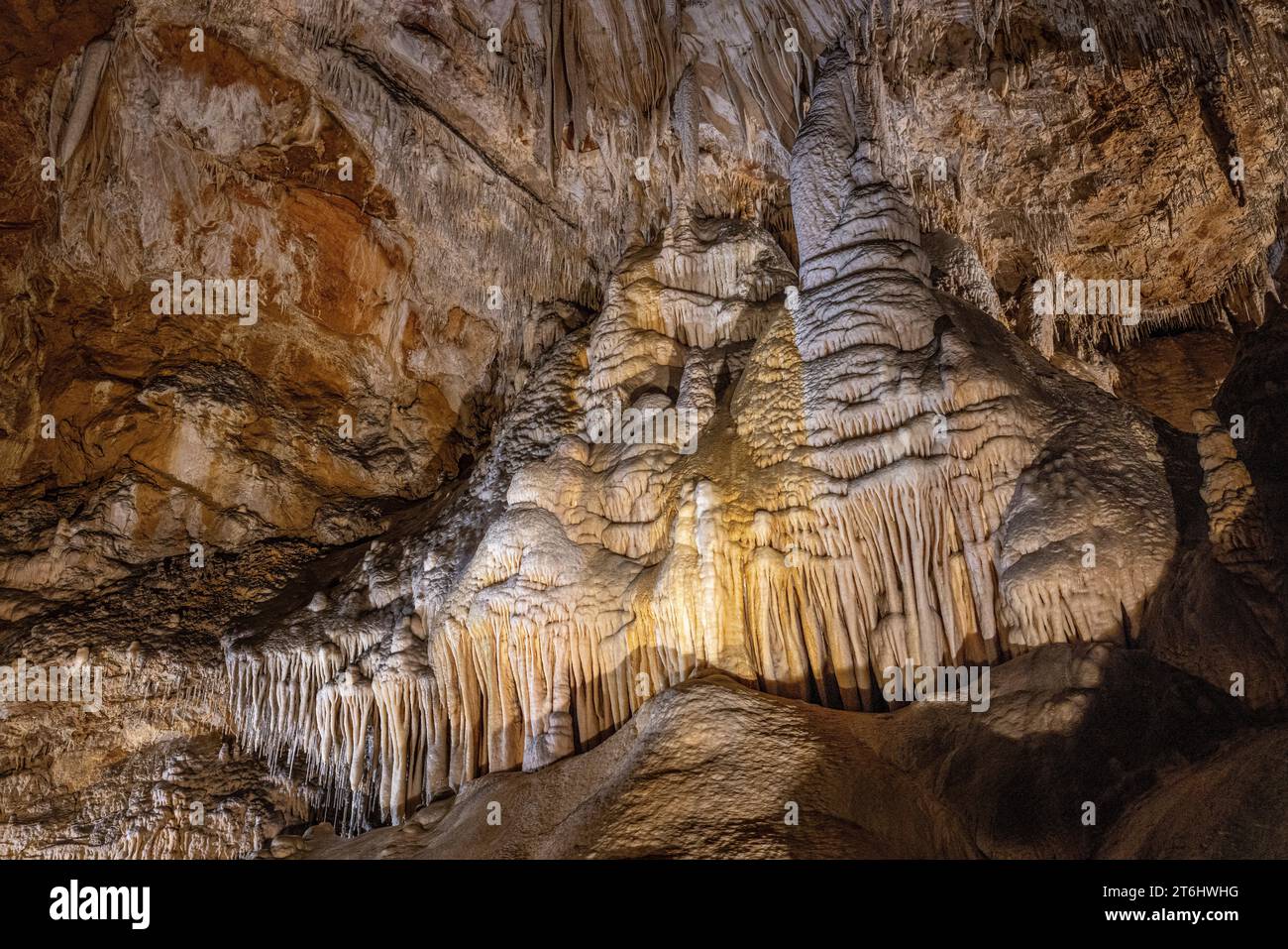 Sinter curtain hi-res stock photography and images - Alamy