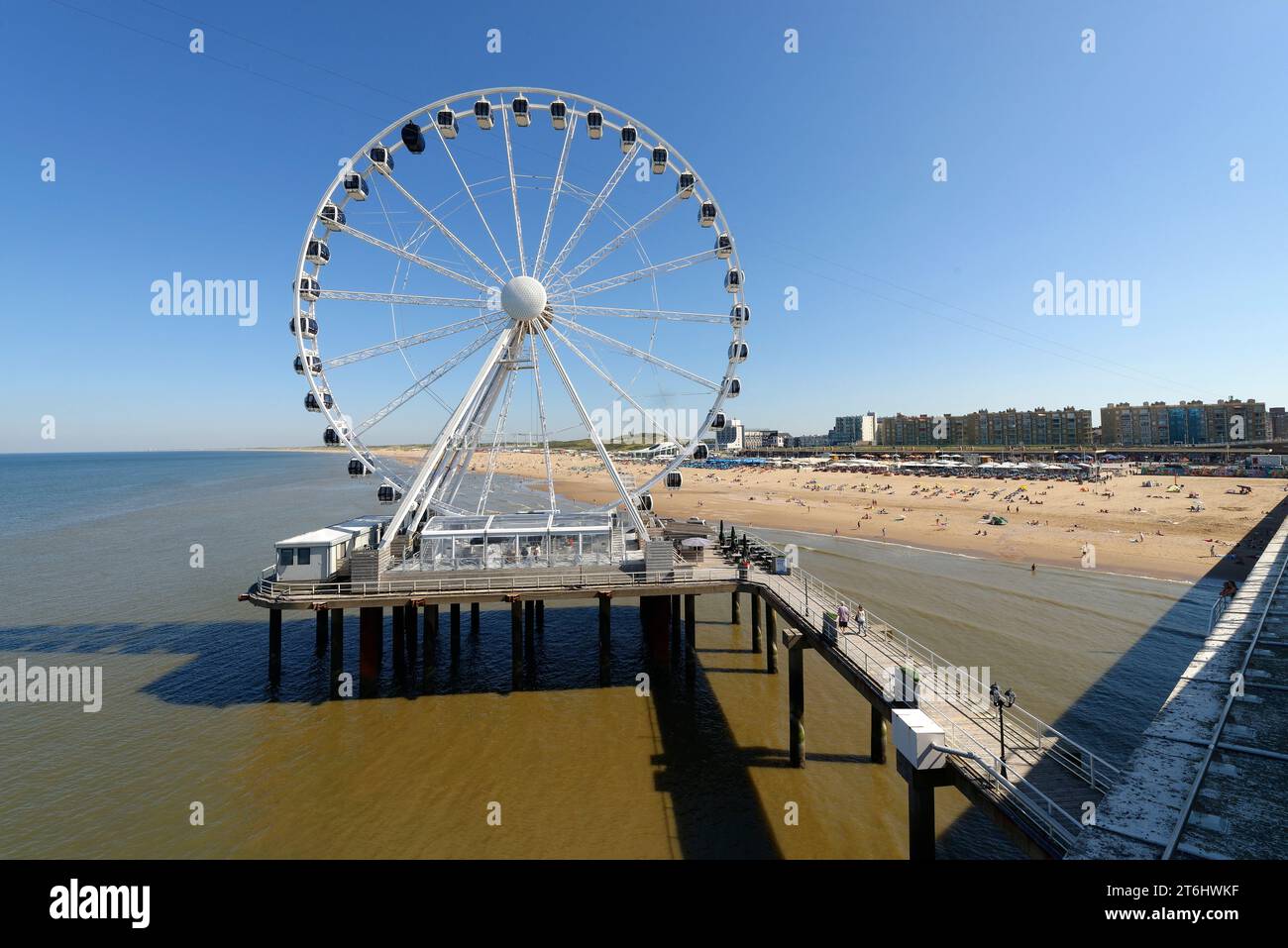 Skyview de pier hi-res stock photography and images - Alamy
