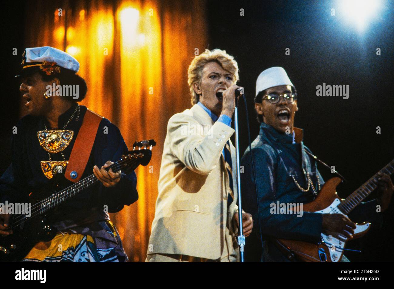 Serious moonlight tour hi-res stock photography and images - Alamy