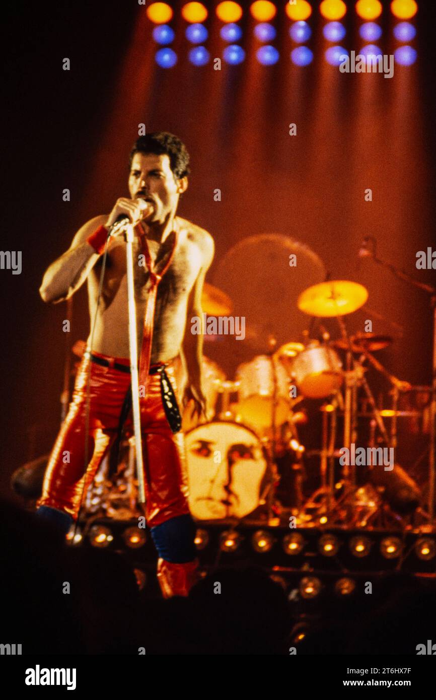 Queen, The Game Tour 1980, Berlin-Deutschlandhalle Stock Photo - Alamy