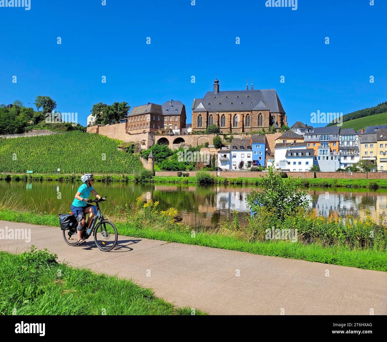 Lower town staden and church st laurentius hi-res stock photography and ...