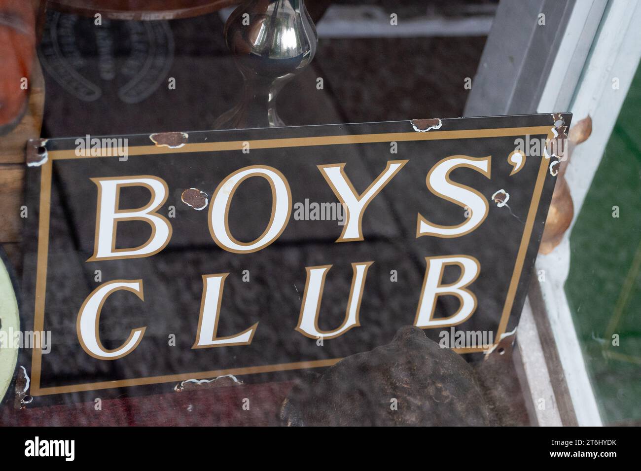 Conservative club sign hi-res stock photography and images - Alamy
