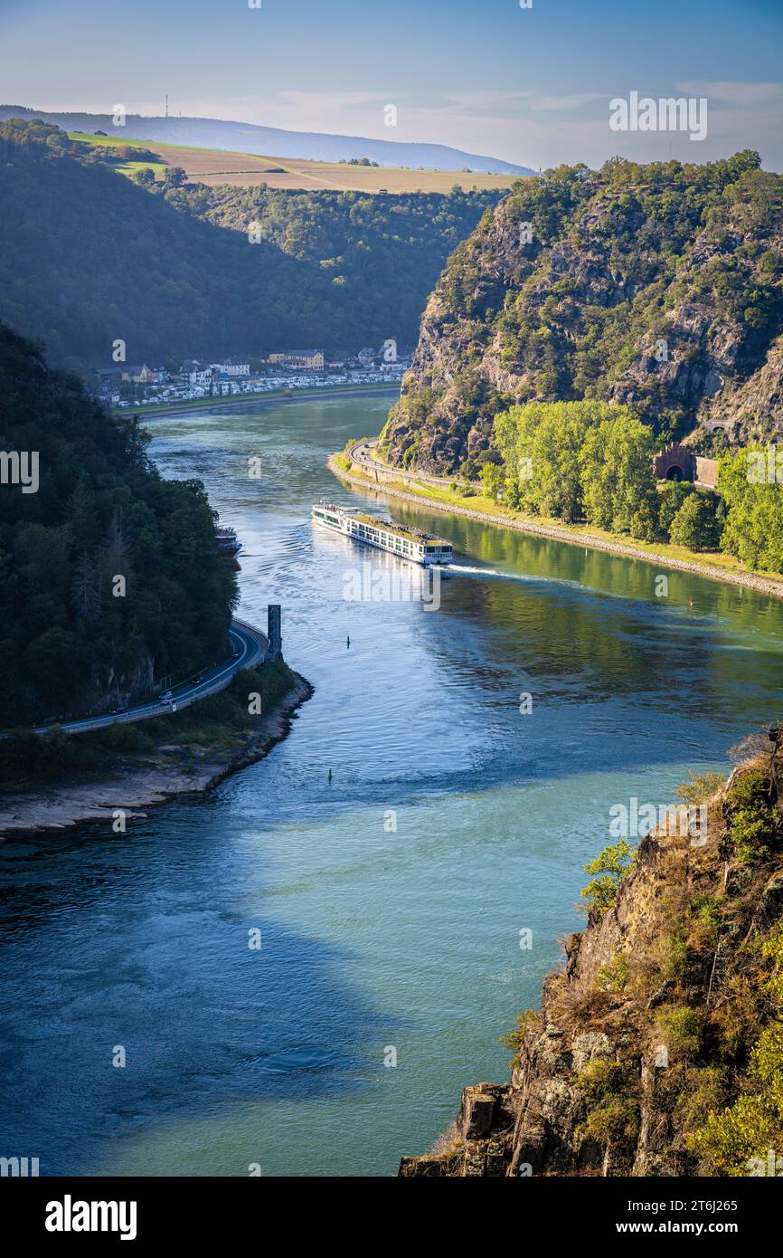 Rhine bend between Spitznack and the Loreley in the upper Middle Rhine ...