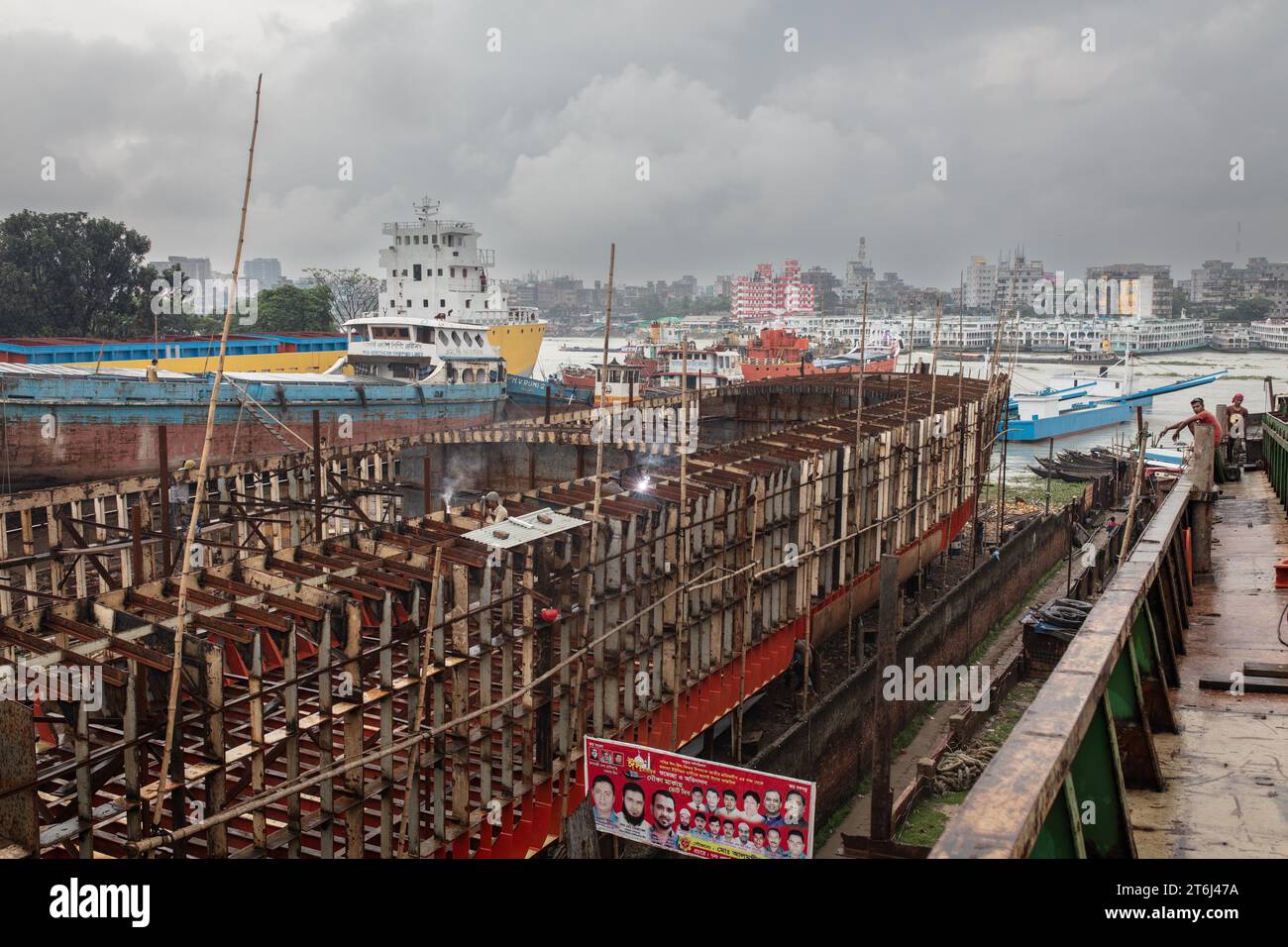 Wooden superstructure on a ship, Dockyards, Dhaka, Bangladesh Stock ...