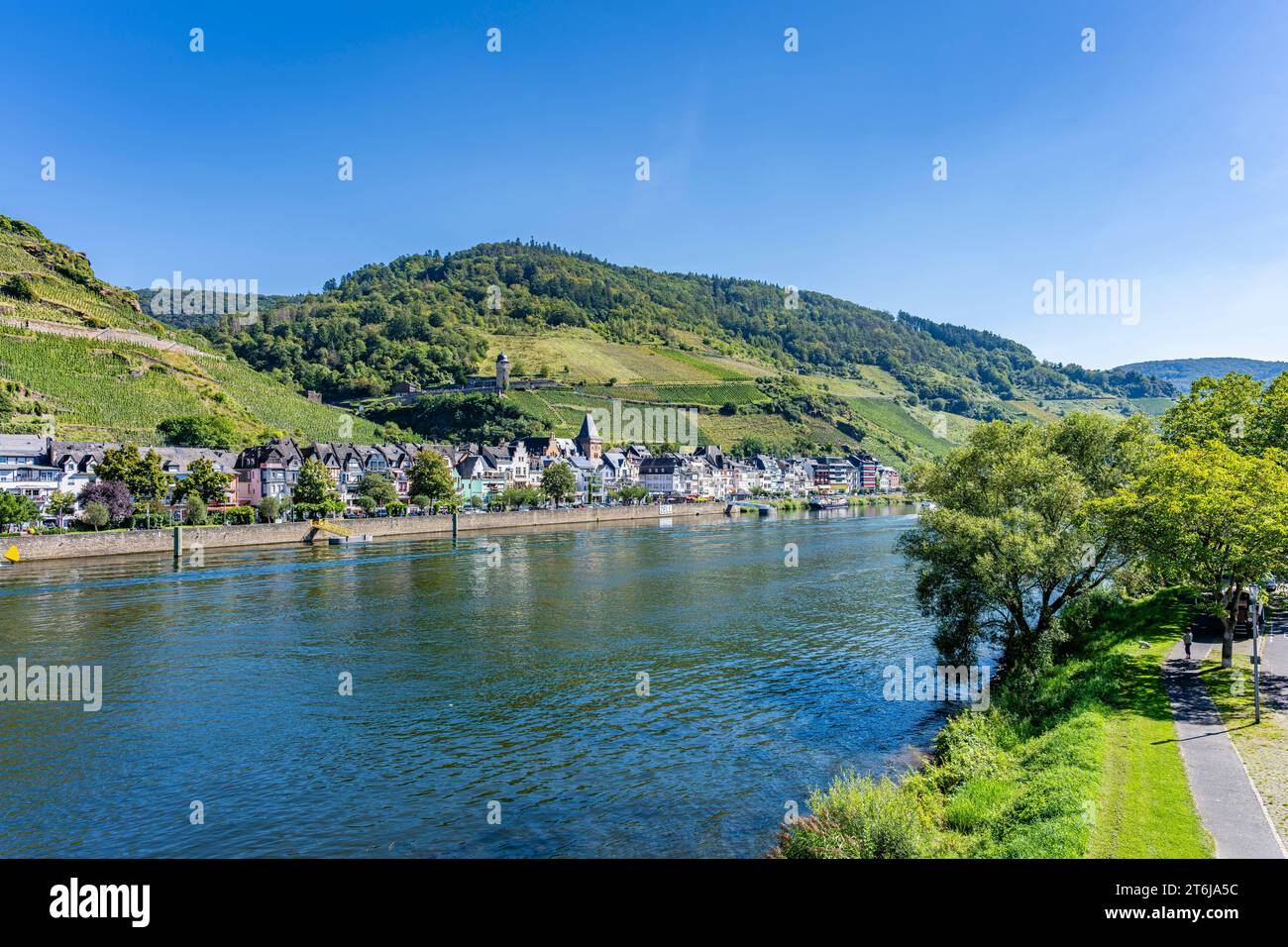 Zell an der Mosel, town with a long history of viticulture at the ...