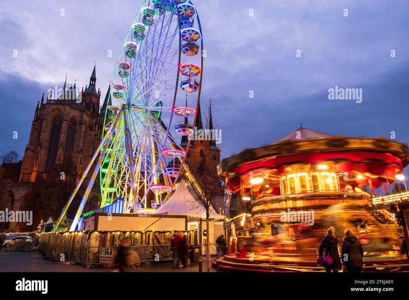 Christmas market on the cathedral square, Ferris wheel, cathedral ...