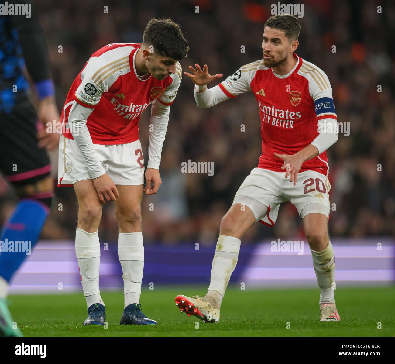 Kai havertz jorginho arsenal 2023 hi-res stock photography and images ...