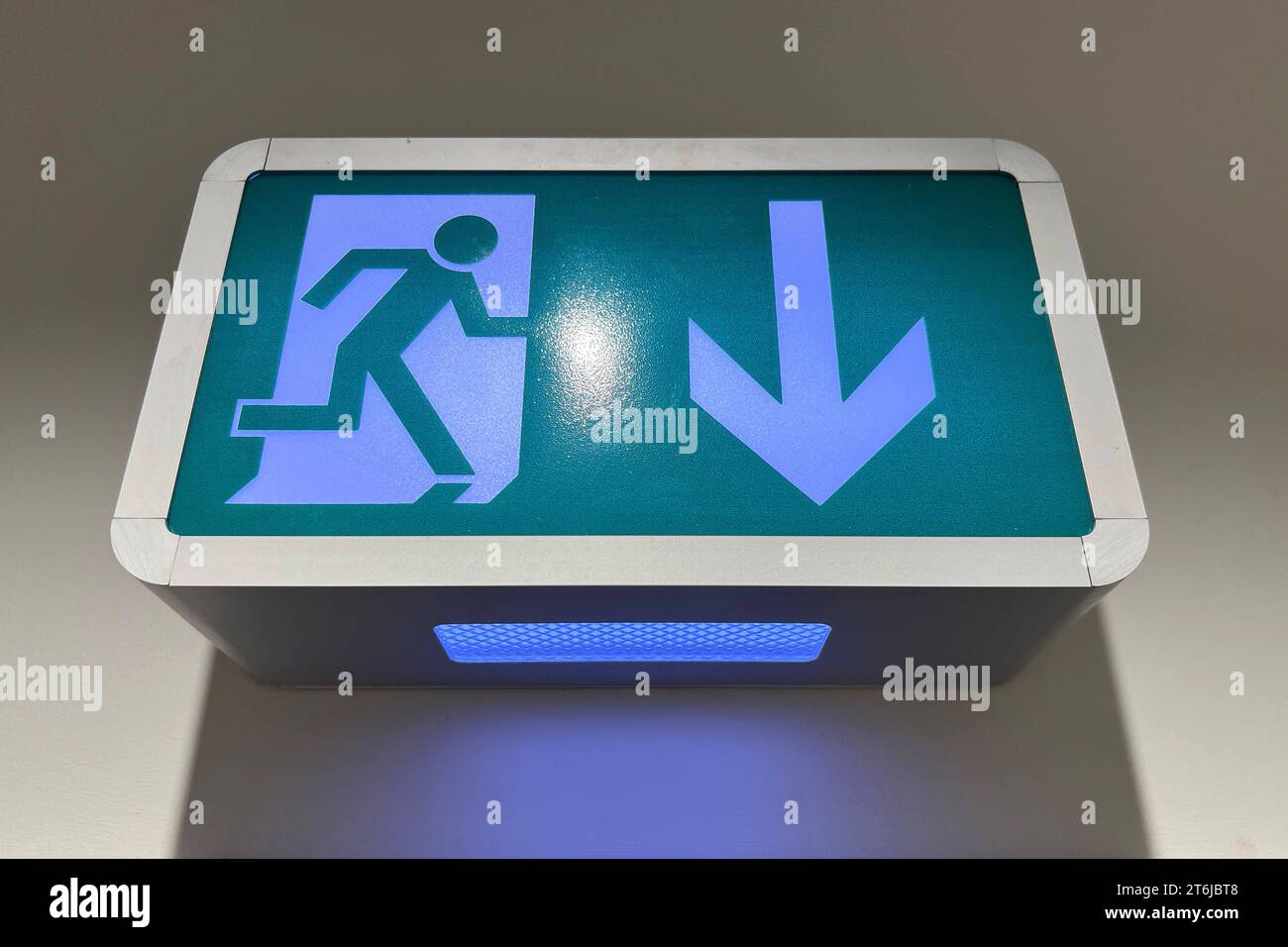 Piktogramm Notausgang, Ausgang, Fluchtweg.Schild, Leuchte *** Pictogram ...