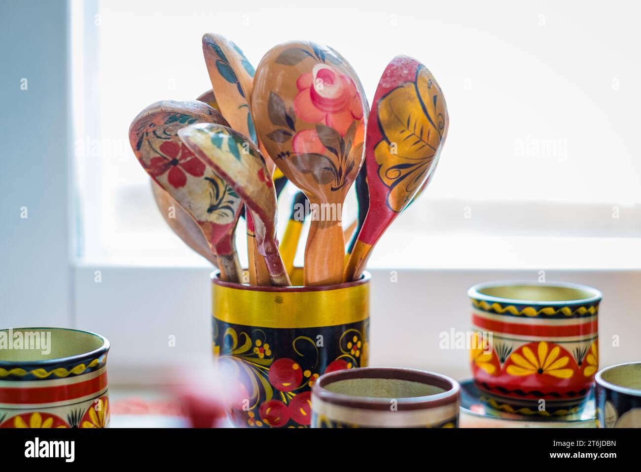 Traditional Russian wooden painted tableware Stock Photo - Alamy