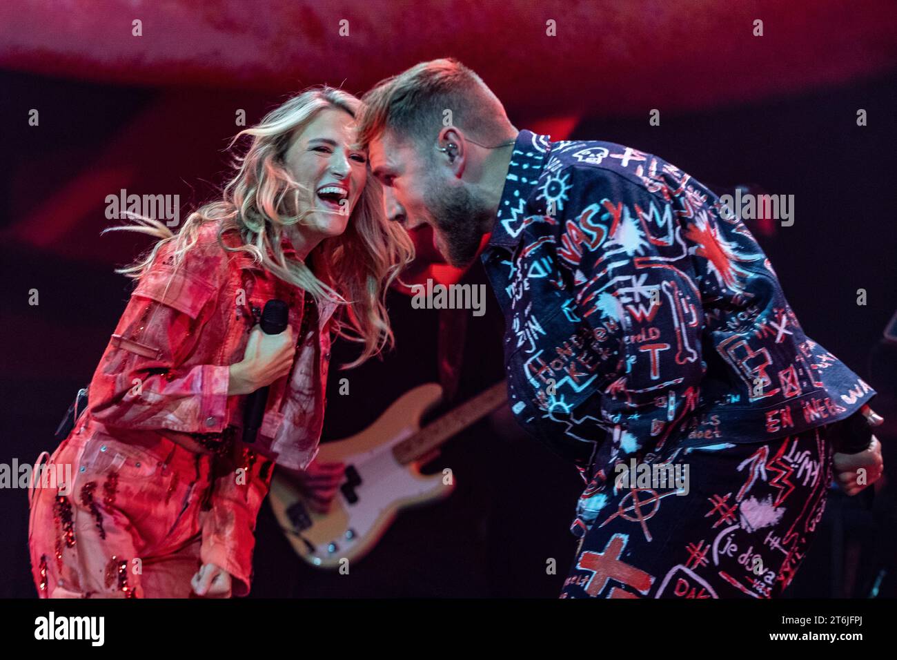 AMSTERDAM - The Dutch singing duo Suzan and Freek during their concert ...