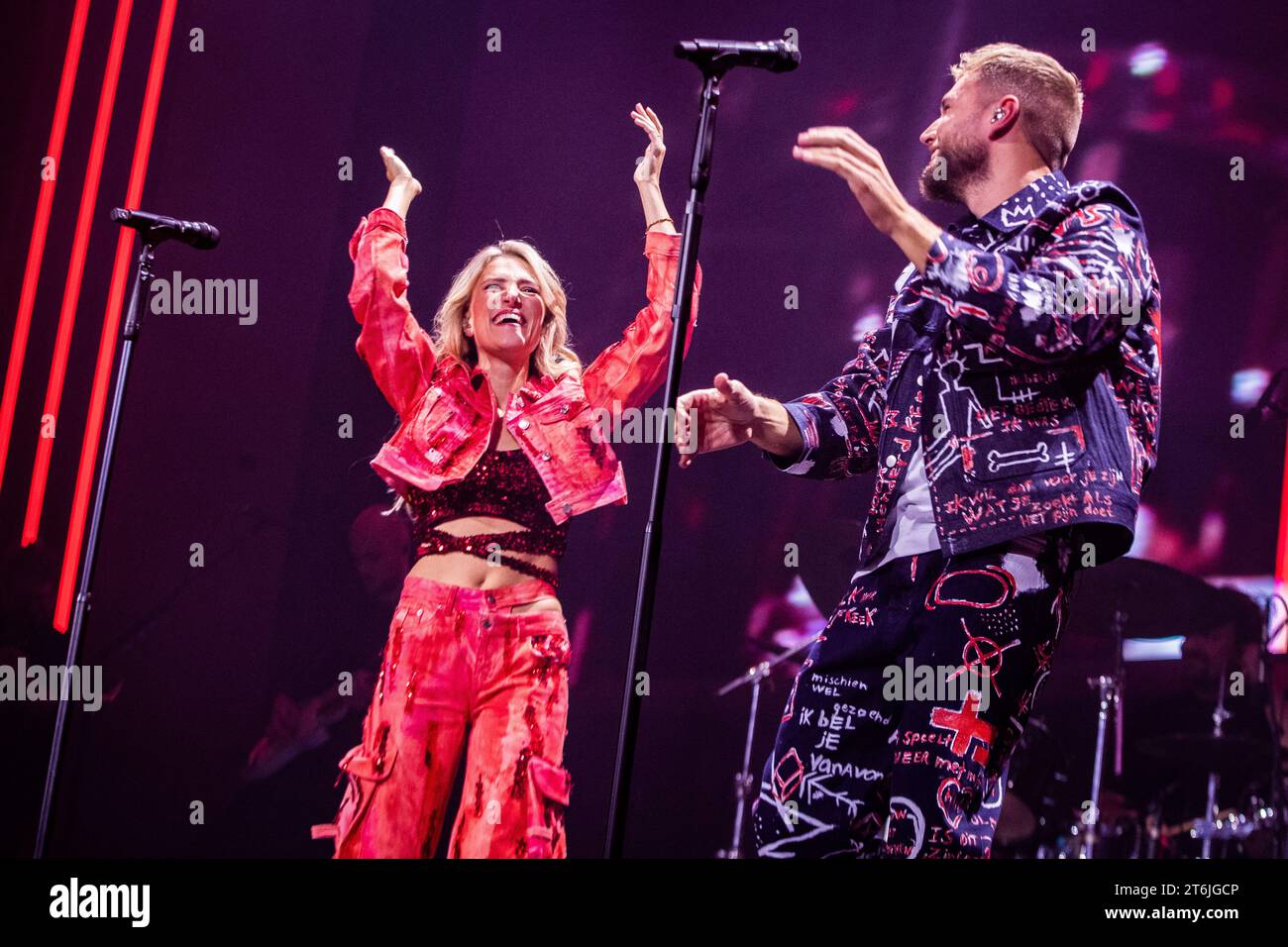 AMSTERDAM - The Dutch singing duo Suzan and Freek during their concert ...
