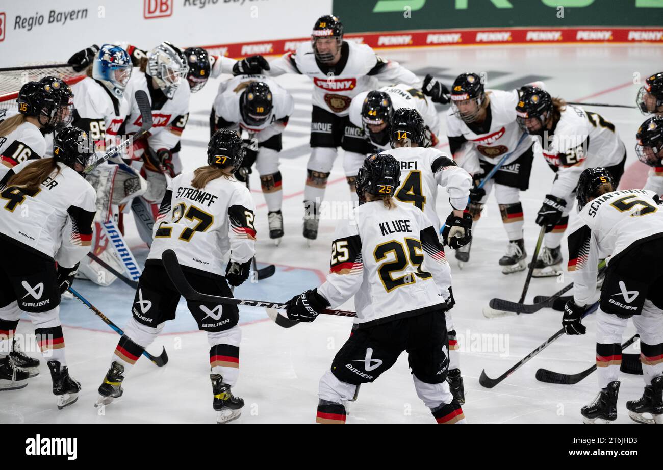 Landshut, Germany. 10th Nov, 2023. Ice hockey, women: Nations ...