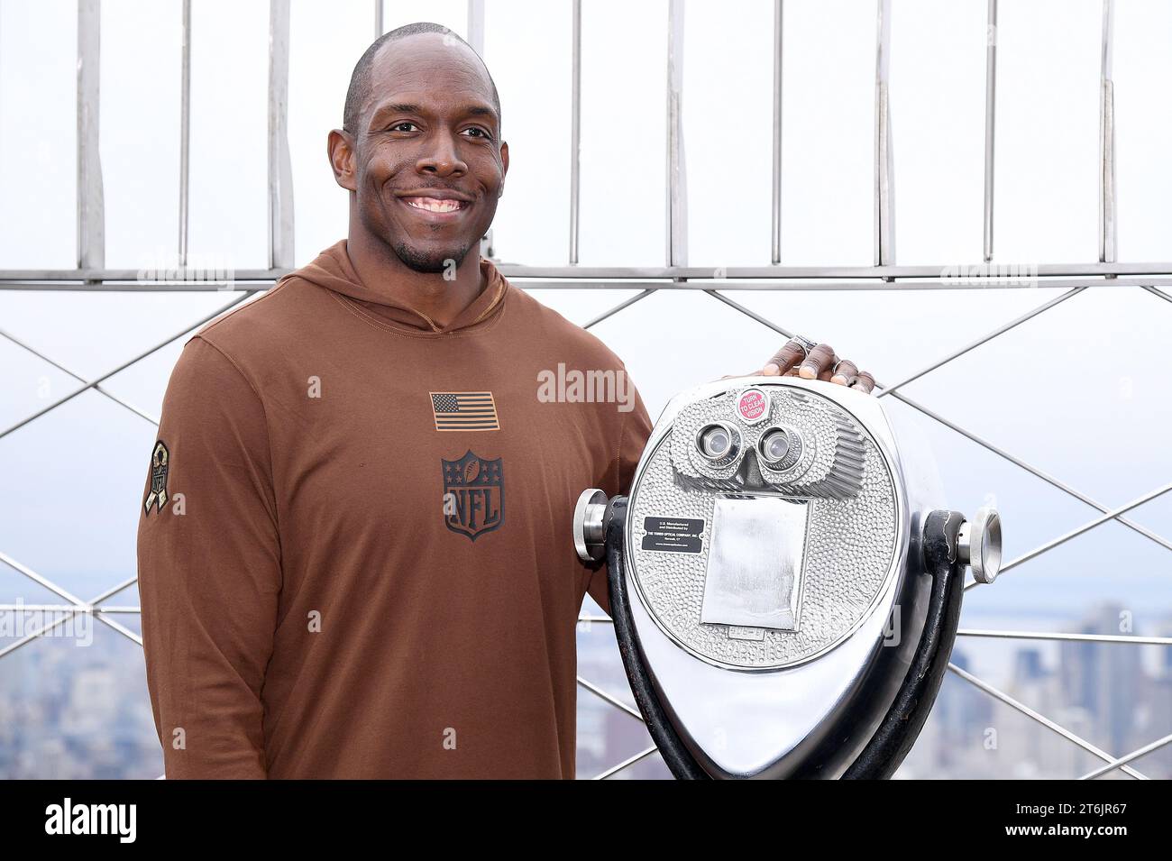 New York, USA. 10th Nov, 2023. Former NFL player Kevin Boothe attends ...