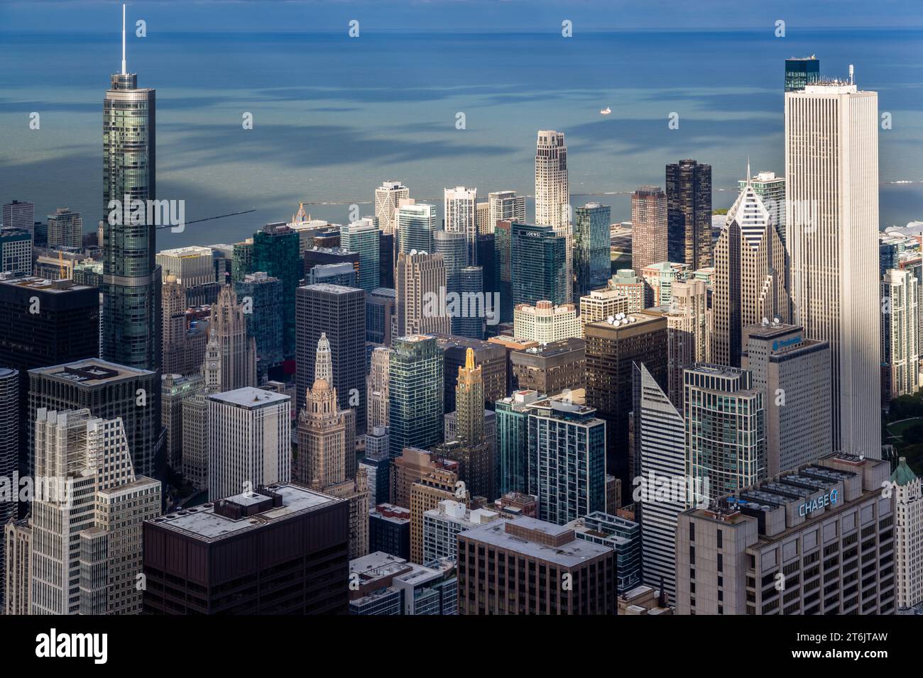 Cityscape from the top of the Willis Tower - View of Chicago from above ...