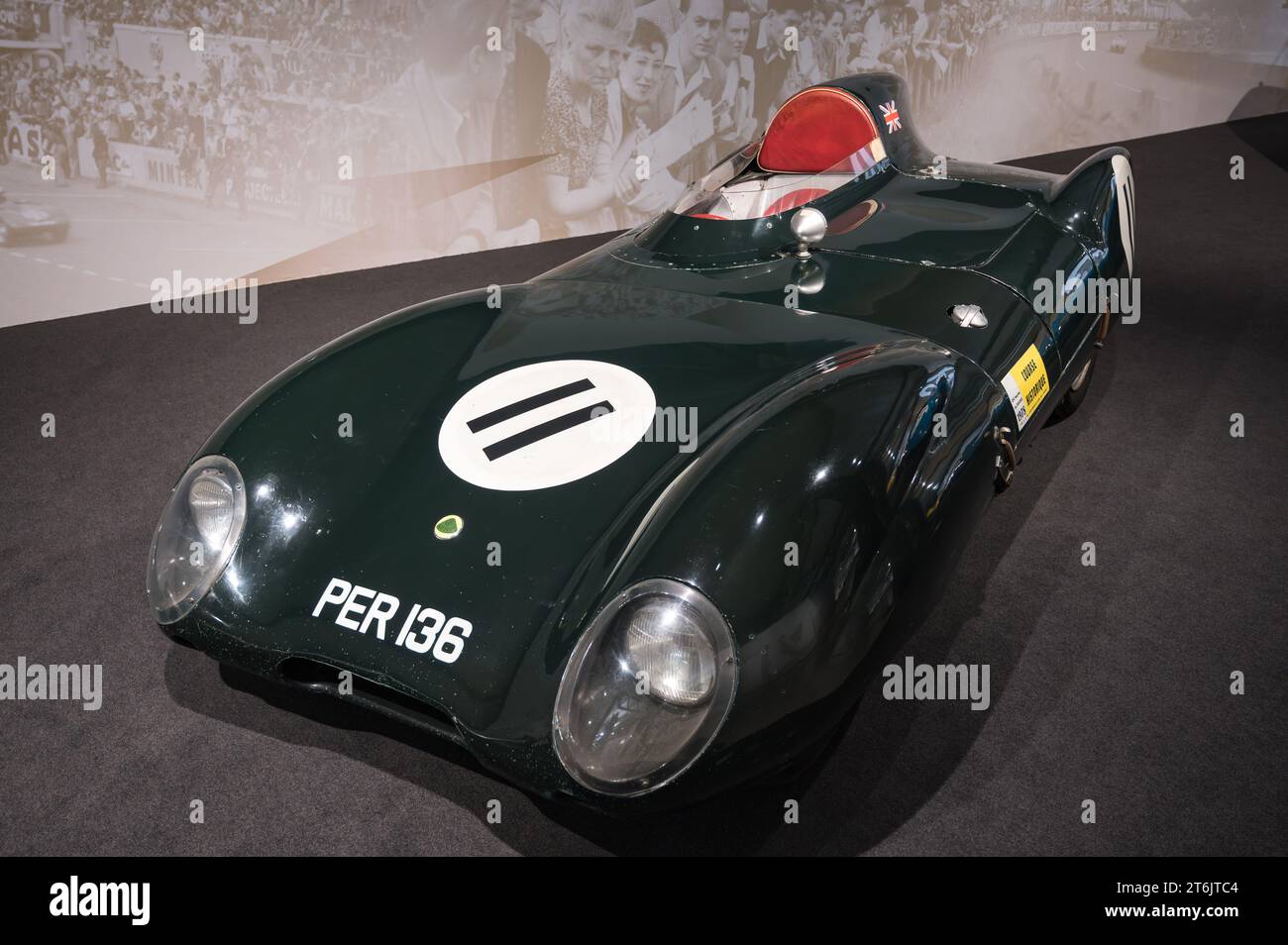 The beautiful Lotus Eleven 11 XII competition, a green single-seater ...