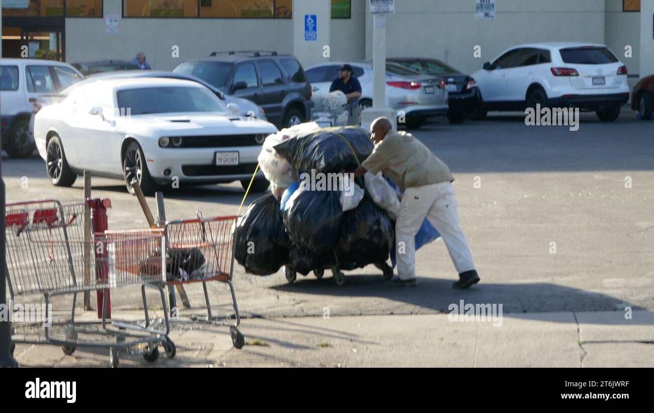 Los Angeles, California, USA 6th November 2023 Actor John Myhers Grave ...
