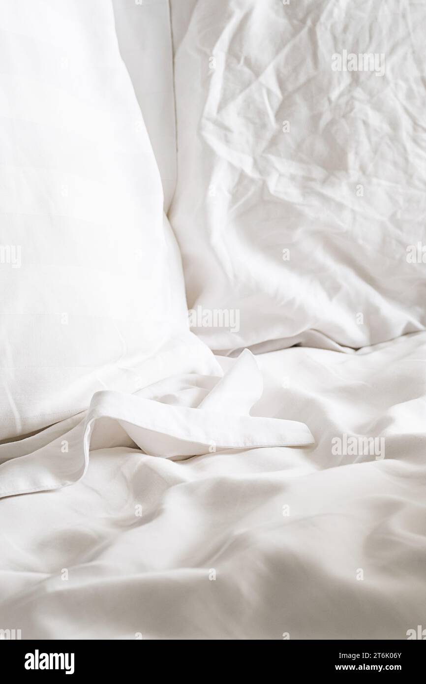 Bedding routine hi-res stock photography and images - Alamy