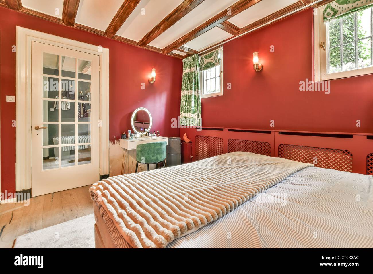 Mirror on ceiling above bed hi-res stock photography and images - Alamy