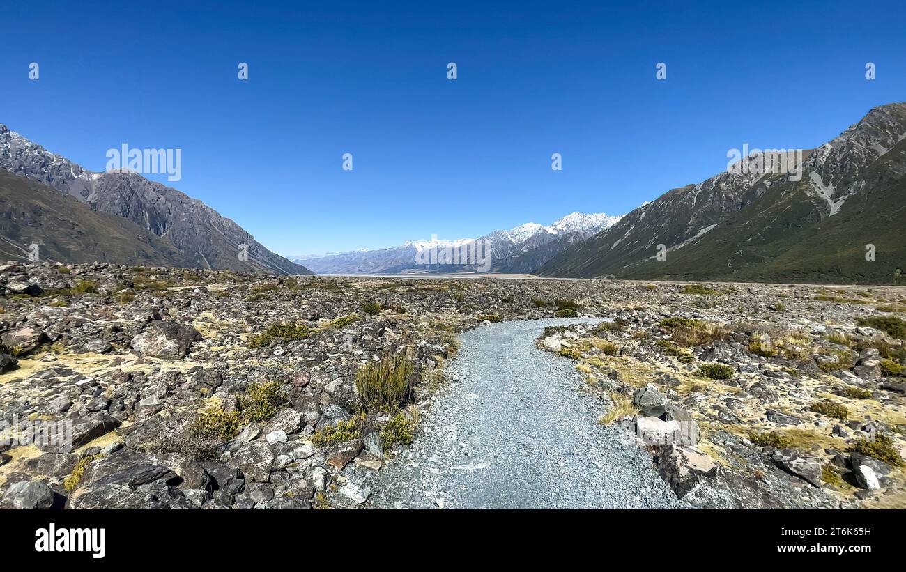 Tasman glacier valley hi-res stock photography and images - Alamy