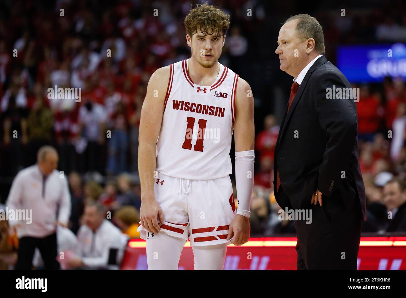November 10, 2023: Wisconsin Badgers head coach Greg Gard and guard Max ...