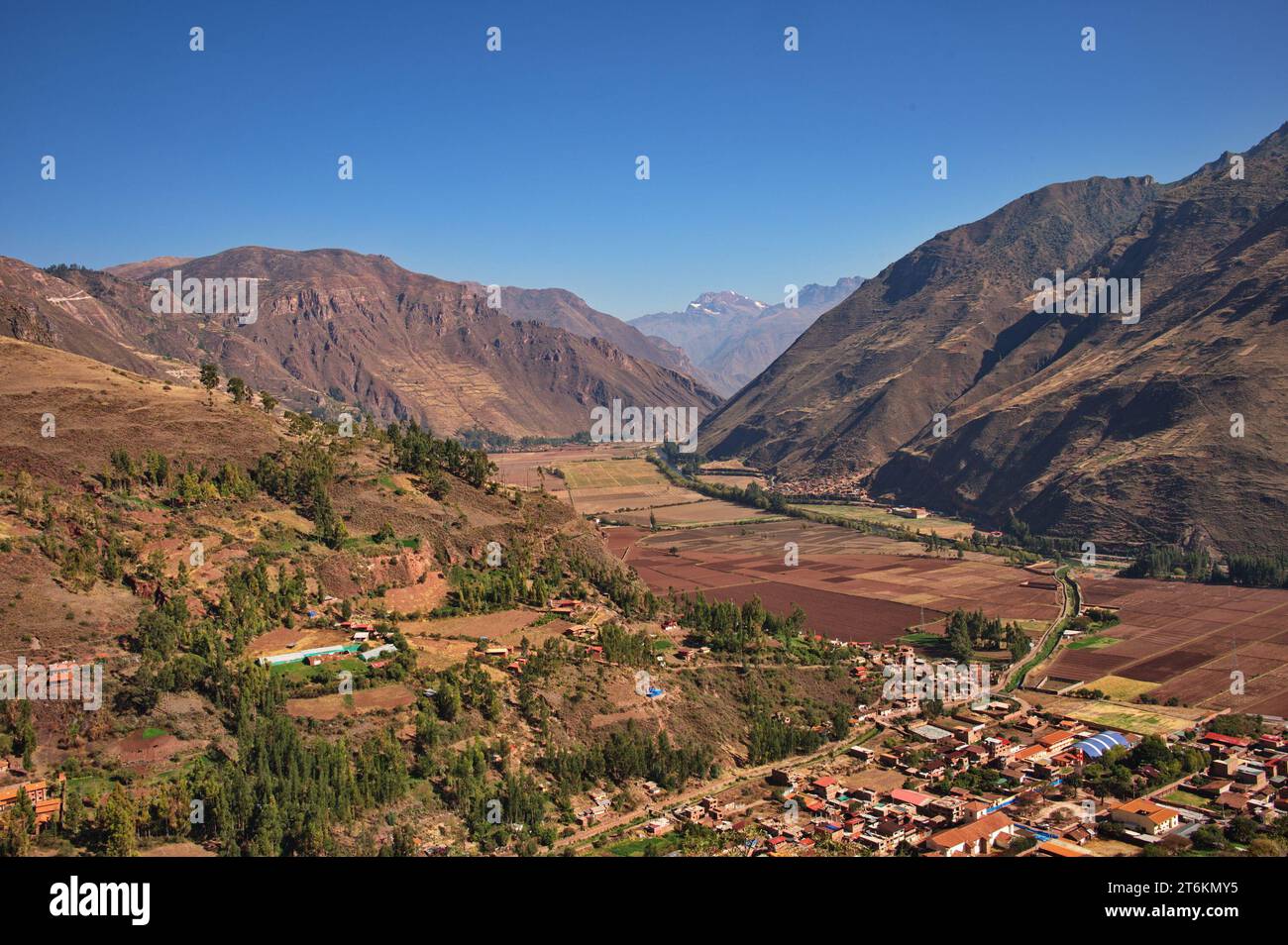 Scenic view of Sacred Valley from Pisac archaeological site, Peru Stock ...