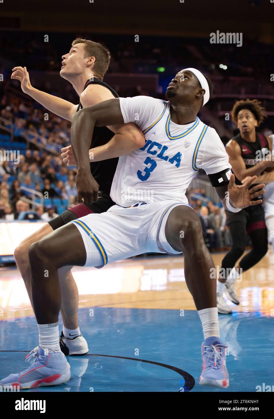 LOS ANGELES, CA - NOVEMBER 10: UCLA Bruins forward Adem Bona (3 ...