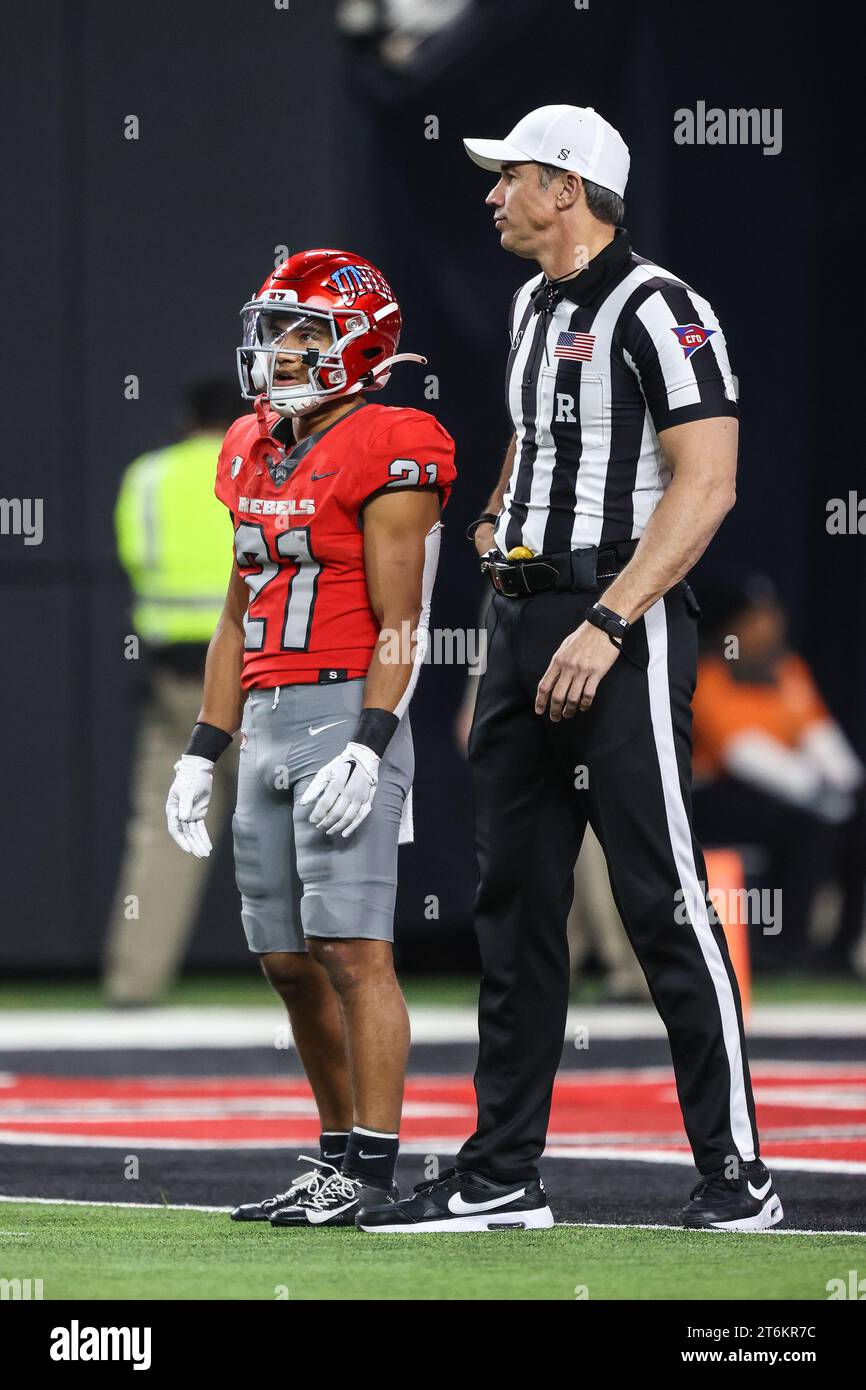 November 10, 2023: UNLV Rebels wide receiver Jacob De Jesus (21) chats ...