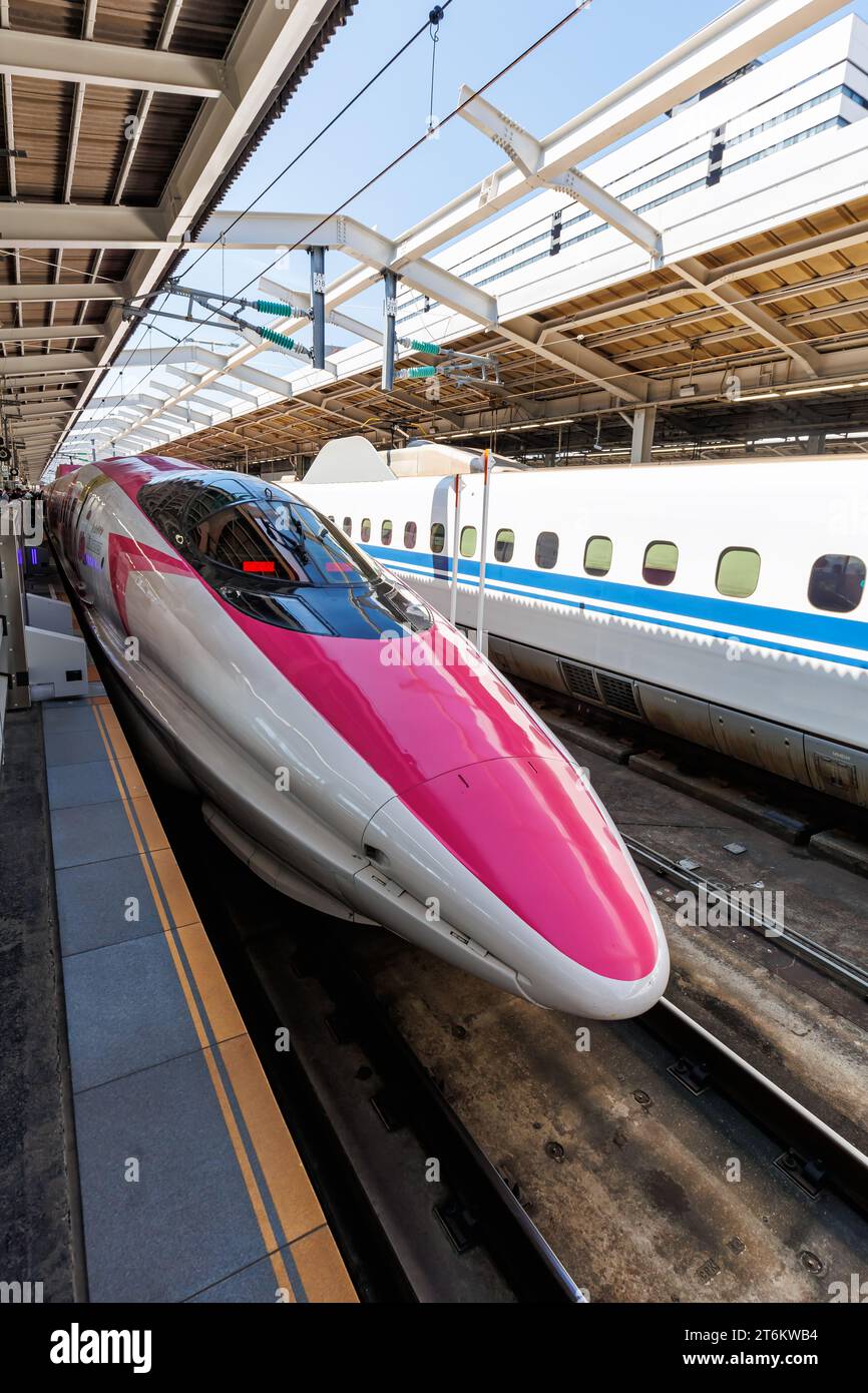 Kobe, Japan - September 30, 2023: Shinkansen Hello Kitty high-speed ...
