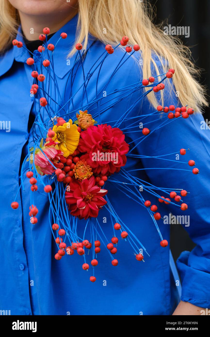 Womans chest hi-res stock photography and images - Alamy