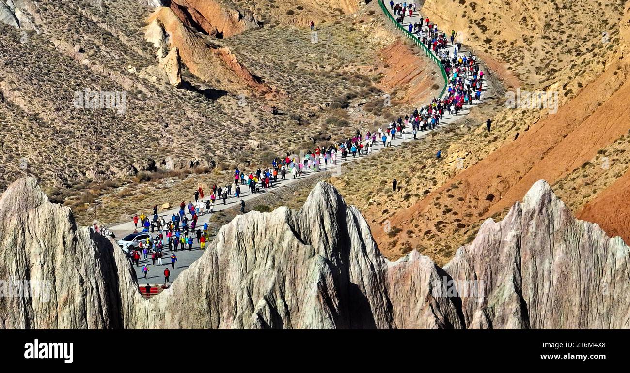 ZHANGYE, CHINA - NOVEMBER 11, 2023 - Outdoor hiking and fitness ...
