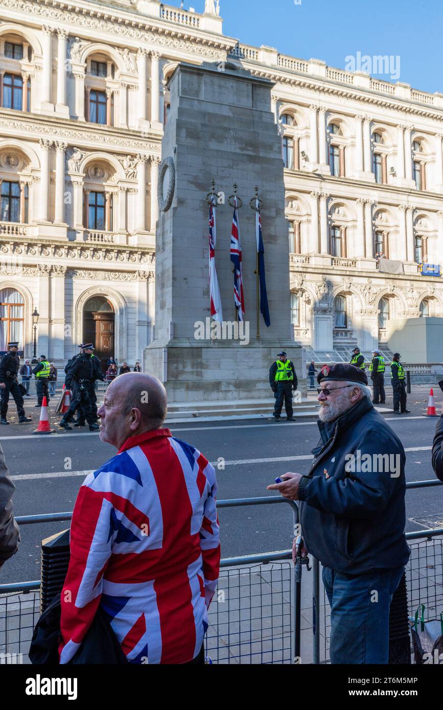 Whitehall, Westminster, London, UK. 11th Nov, 2023. Police in ...