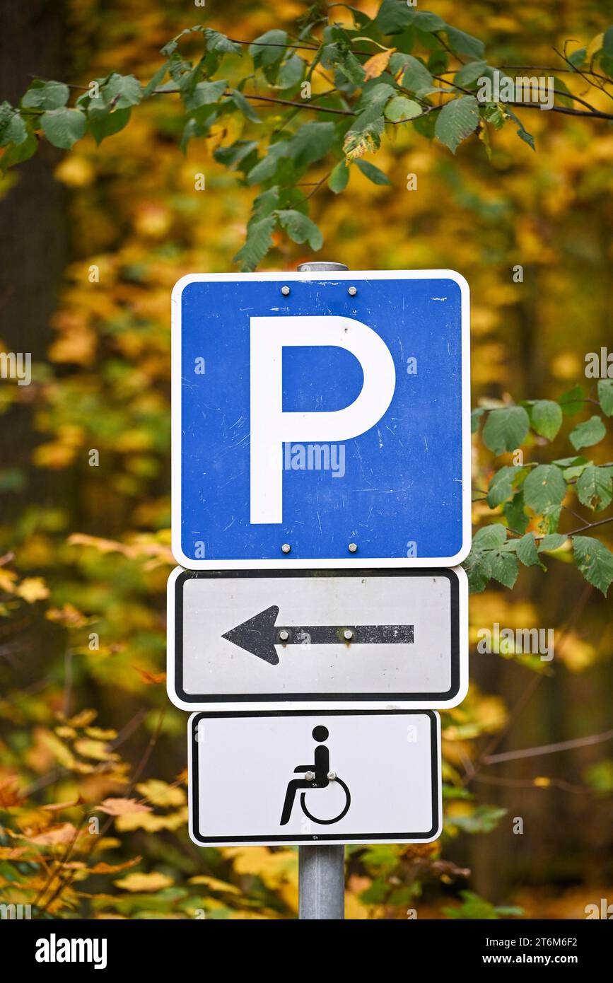 Limited mobility sign hi-res stock photography and images - Alamy
