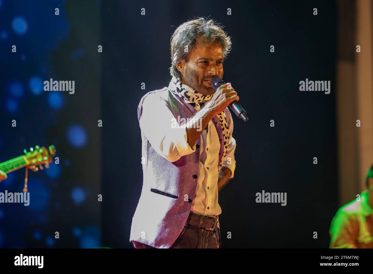 Indian songwriter hi-res stock photography and images - Alamy