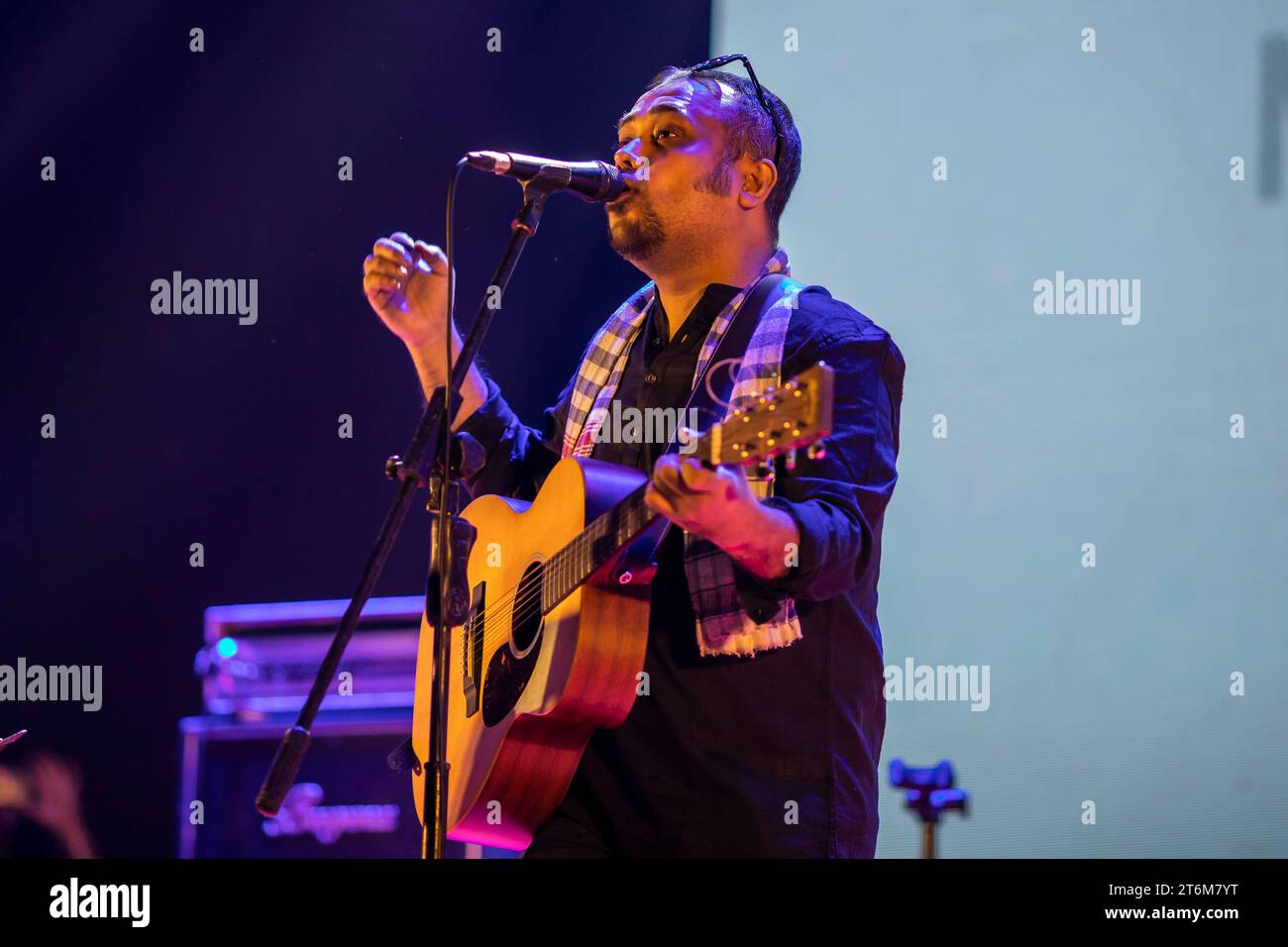 Joy shahriar hi-res stock photography and images - Alamy