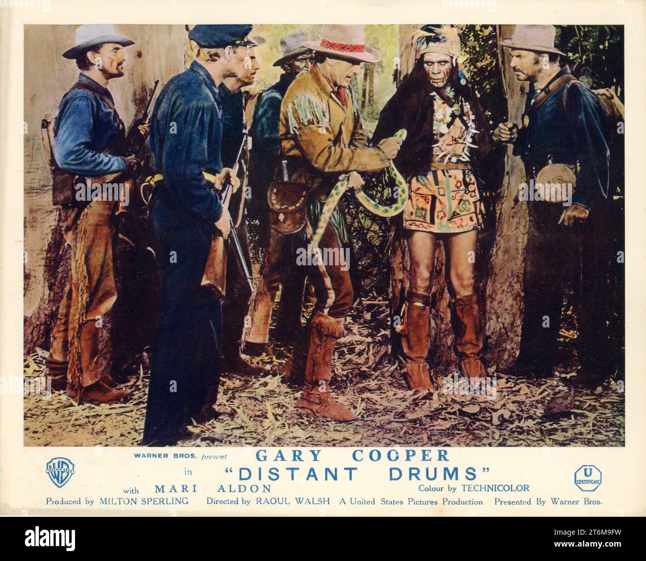 RICHARD WEBB GARY COOPER as Captain Quincy Wyatt and RAY TEAL in DISTANT DRUMS 1951 director ...