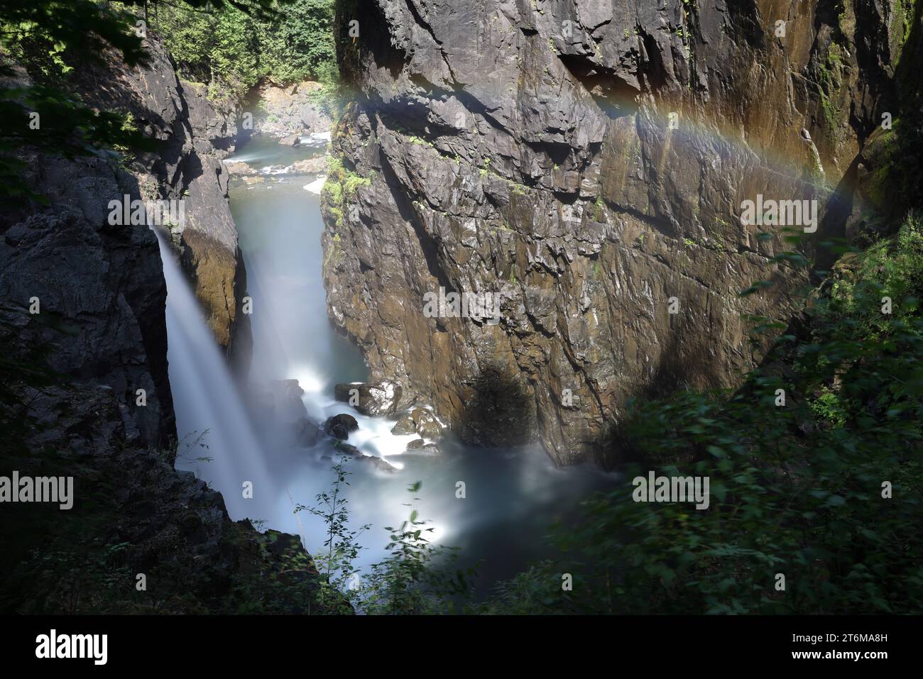 Elk Falls - Elk Falls Provincial Park (Vancouver Island) Canada Stock ...