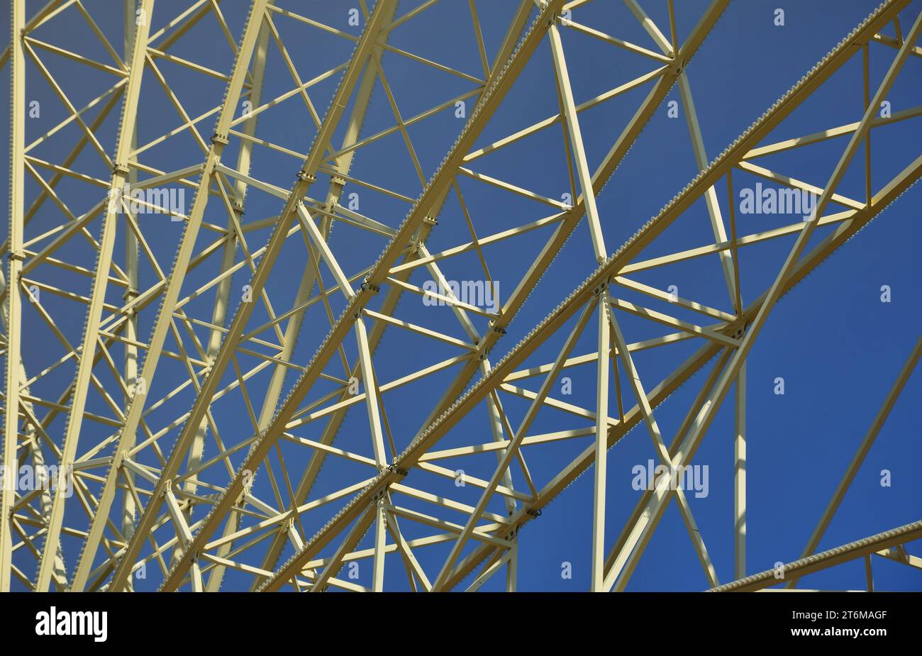 Structural details of a ferris wheel in an amusement Park Stock Photo ...