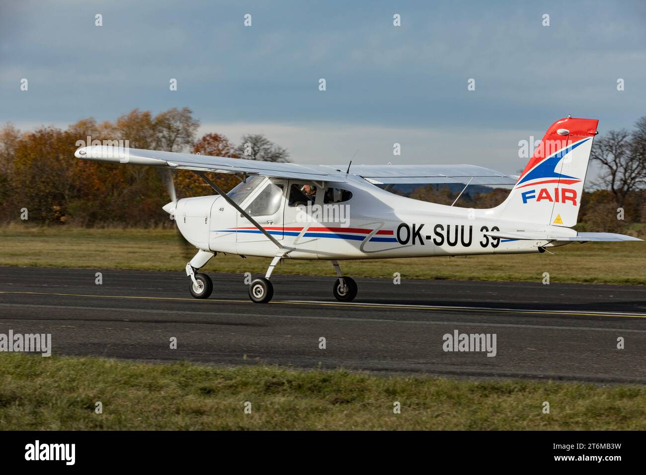 DLOUHA LHOTA, CZECH REPUBLIC - 9 Nov 2023. Tecnam P92 Echo JS takes off ...
